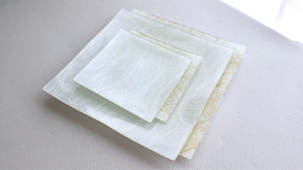 Set of four large and four small plates! Modern Nishijin textile plate ...