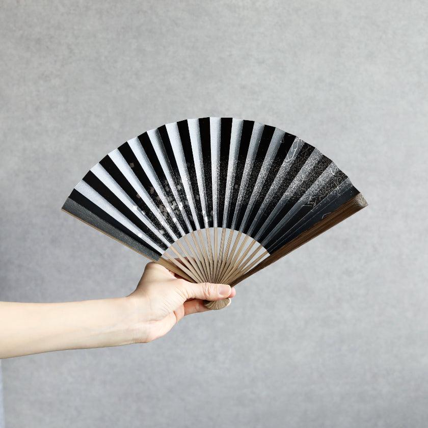 [HAND FAN] HAKUZU MILKY WAY BLACK 7 SUN | KYOTO FOLDING FANS| YASUTO Y ...